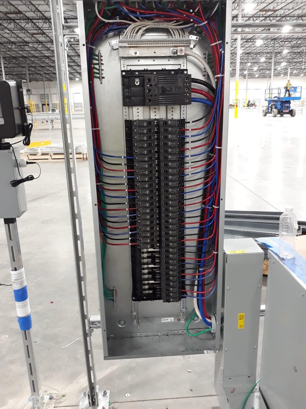 Services - Azteca Electrical